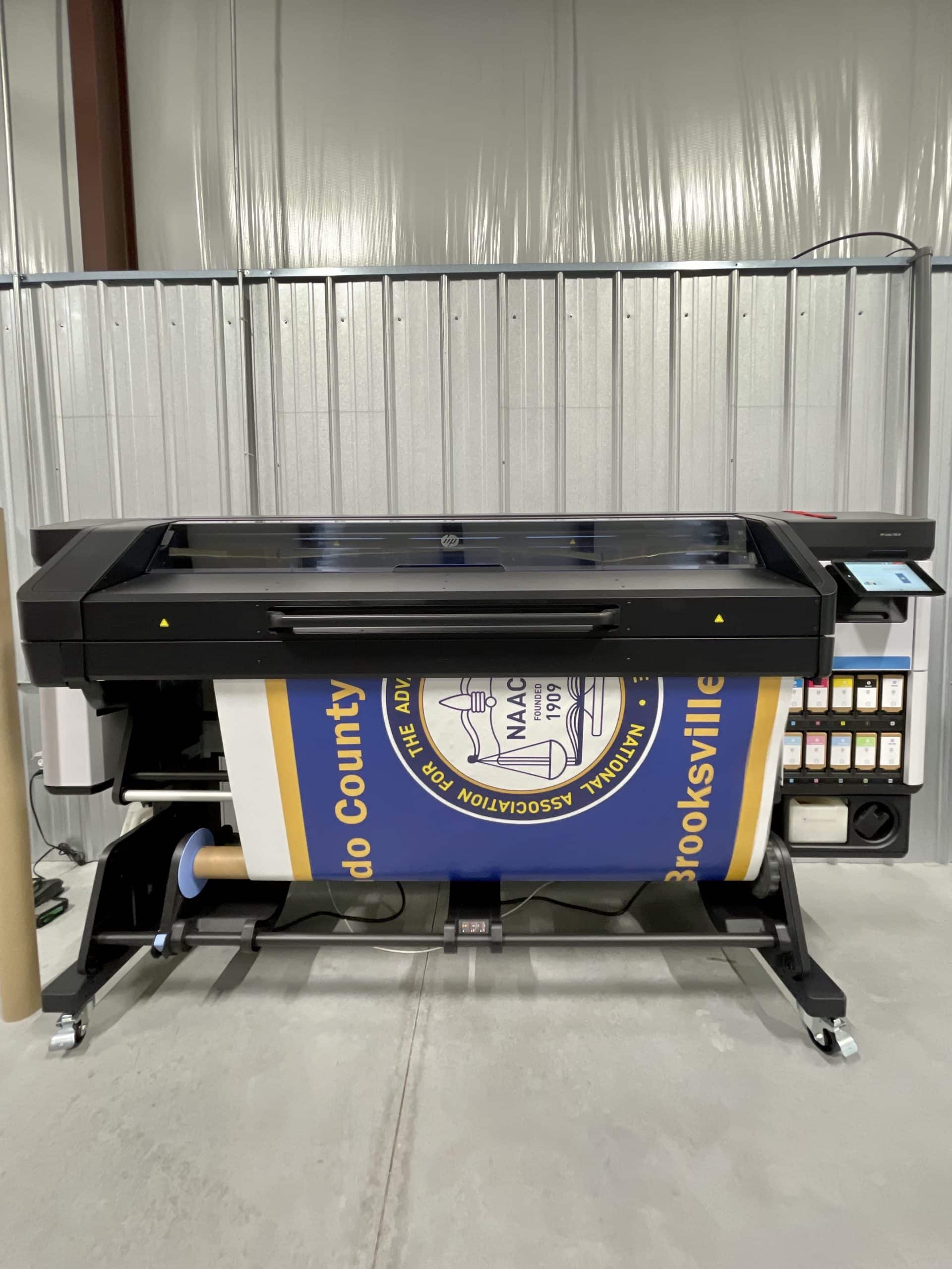 Learn About Large Format Printing | SpeedPro Commercial Partners